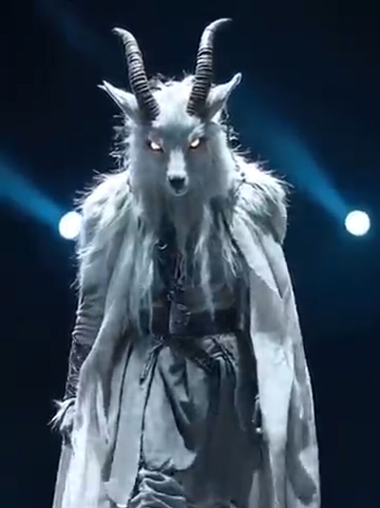 She Turned Into a Wolf-Like Creature On Stage — Then Stunned Everyone ...